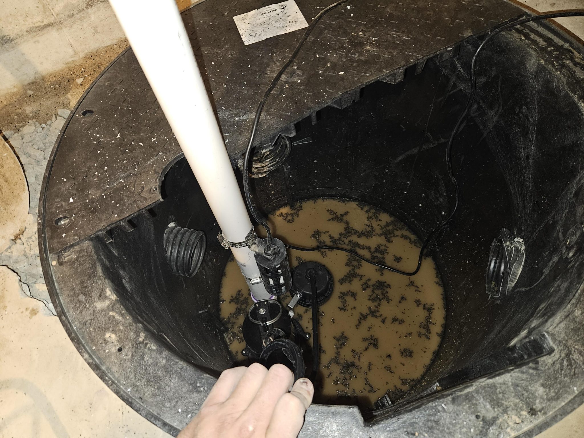 Basement Waterproofing: Inspection & Repair Guide
